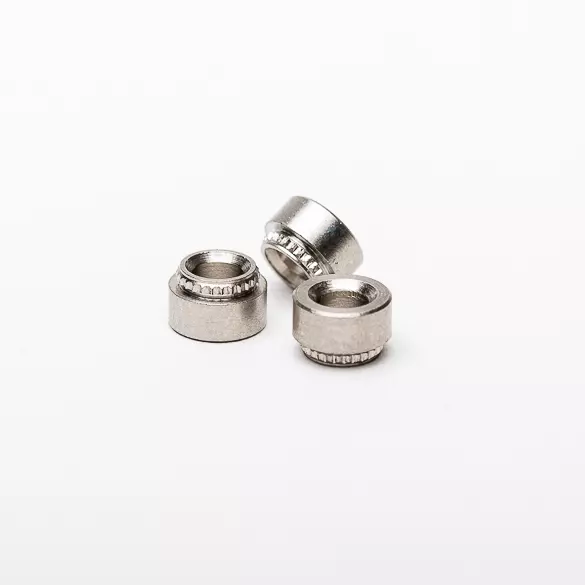 Colonnettes à sertir - Titanox